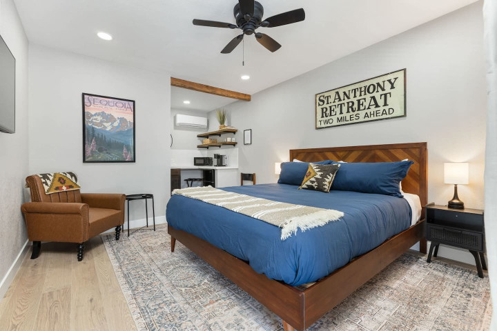 Charlotte Sequoia Motel Rm2 Ac, Pool, 10min To Snp - California
