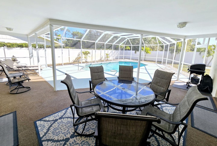 Sea Salt Retreat! Private Pool Home In Bradenton Just 5 Miles From Anna Maria! - Anna Maria Island, FL