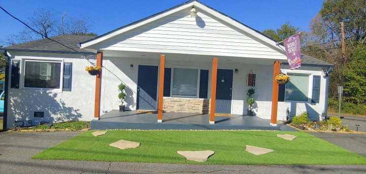 6- 10 Person Family Duplex (Both Sides) - Marietta, GA