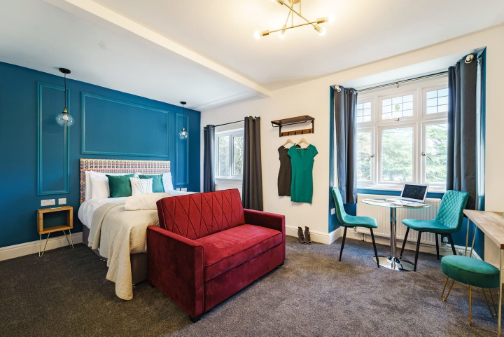 The Adelphi | King & Sofa Bed Studio - Stratford-upon-Avon
