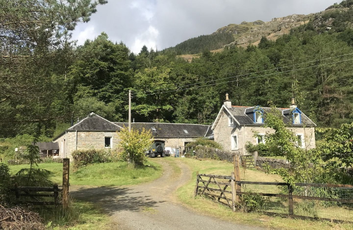 The Stable At Drimsyniebeg Farm - Lochgoilhead