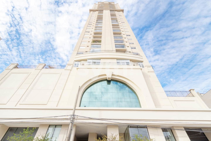 Complete And Well-equipped Studio On The 30th Floor With Parking Space - Curitiba