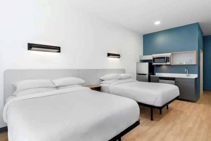 2 Pet-friendly Rooms Ideal For Family W/ Parking - Newnan, GA