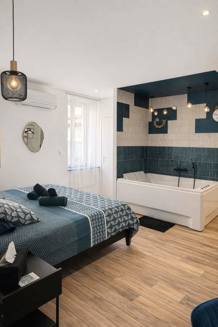 Cosy Appart' - Jacuzzi - Air-conditioned - Centre Of Veauche - Saint-Galmier