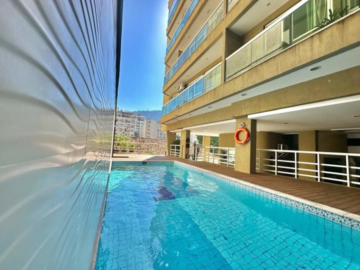 Ipanema Apartment: Pool, Balcony And Park - Ipanema