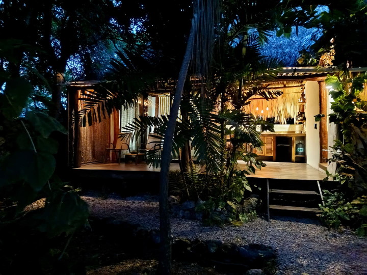 Casa Mamey Cabaña Céntrica Con Jardín Secreto. - Bacalar