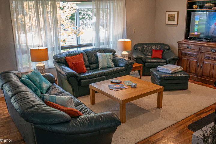 Muriel's Place, Kingston, Wa - Poulsbo, WA