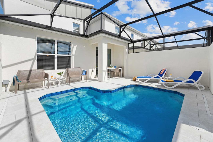 The Luxe Escape | New Villa Near Universal Studios - Orlando, FL