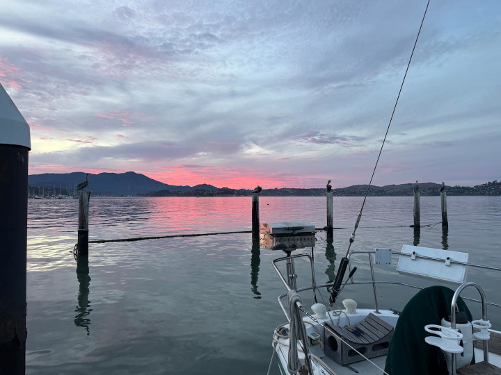 Oyster Culture Eco-stay @ Best Dock On The Bay! - Sausalito, CA