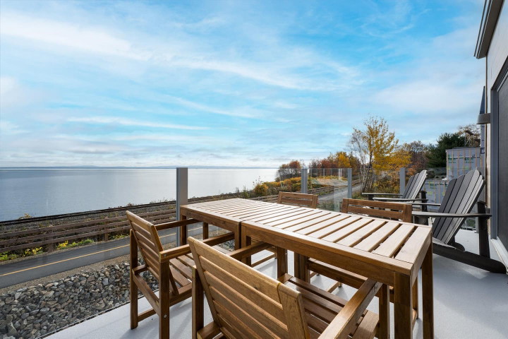 Panorama 1251: Private & Luxury, River Sunsets - Baie-Saint-Paul, QC