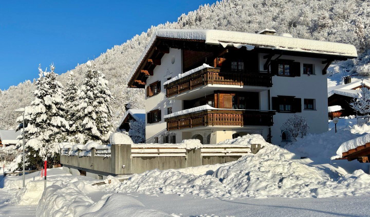 Sehr Schöne 4 1/2 Zimmer Wohnung - Klosters-Serneus