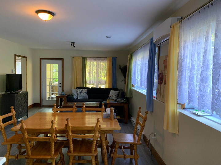 Appartement Moderne Spacieux De 2 Chambres Nouvellement Meublé - Laurentides