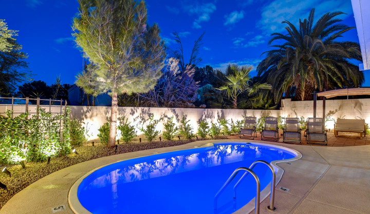 Private Las Vegas Home W/ Pool & Spa !:23) - Las Vegas, NV