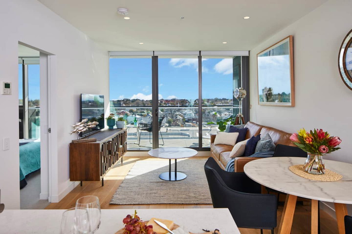 Williams Town Beachfront Condo: Stylish, Comfortable, And Perfect For Business Travel - Williamstown