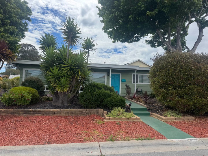Peaceful 3br Monterey Getaway Near The Coast - Monterey, CA