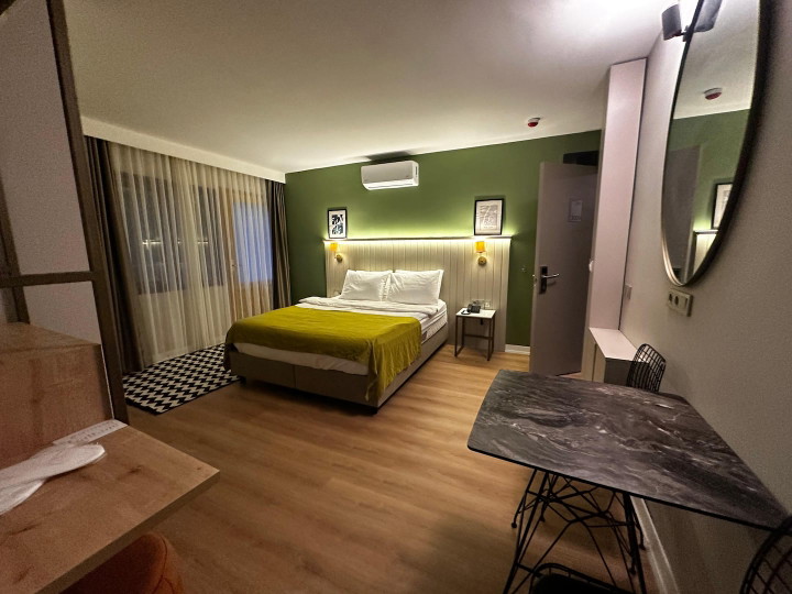 Balcony Balcony Balcony Balcony And Stage Are Yours - Ankara