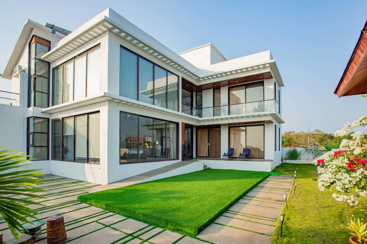 Amoda By Stayatlas Hilltop Sea View Villa. - Dapoli