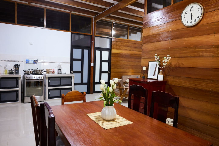 Amazon House W/garage & Hot Shower - Puerto Maldonado