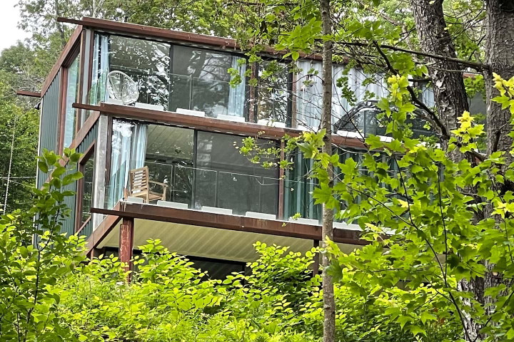 Modern 3 Bedroom 4 Bath Villa W Hottub/ Back Trail - Ludlow, VT