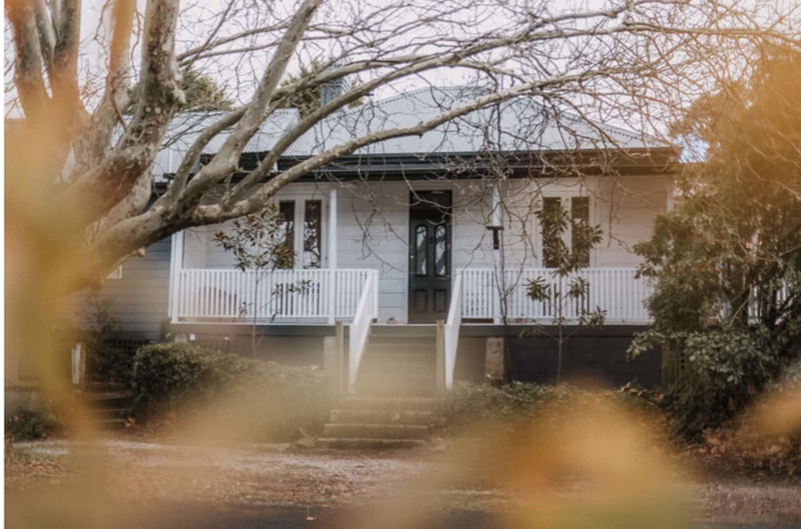 The Old Dairy: Rustic Mountain Cottage, Katoomba - Leura