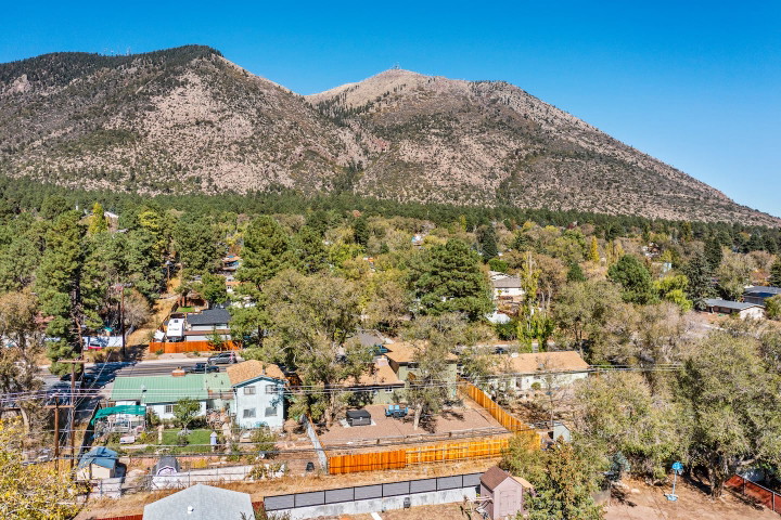 *Brand New* Mount Elden View Lodge W/ac! - Flagstaff, AZ