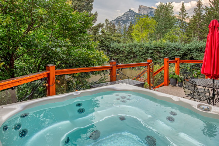 B&b On Mountain Lane - Private Hot Tub & Sauna - Banff