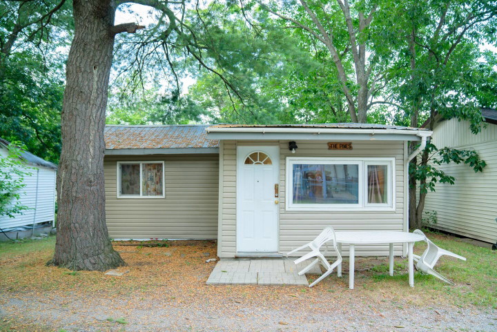 2 Bedroom Cottage Located In Campbelford Ontario - Campbellford