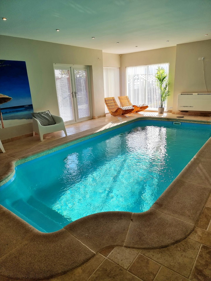 Luxury Annex With Pool & Spa Facilities - Carrickfergus