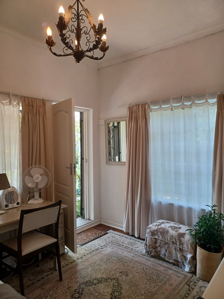 Convenient Stopover*own Entrance* Hyde Park Close. - Sandton