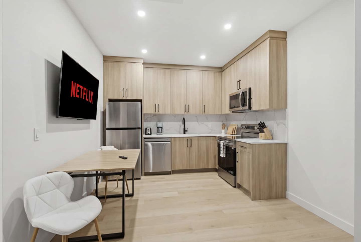 Private 2br Suite | 10 Min To Downtown - Calgary