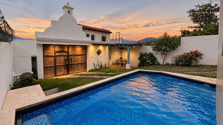 Thalassa Antigua House, With Private Pool - Guatemala