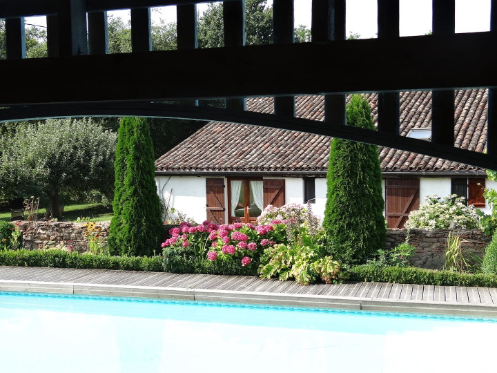 Ferme Landaise Avec Tennis Et Piscine Privés - Bazas