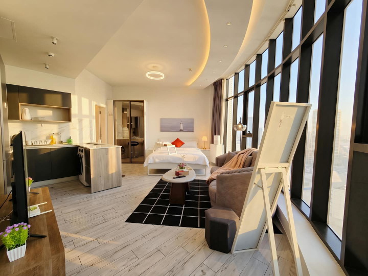 Cozy High-floor Retreat In Seef Area - Bahrain