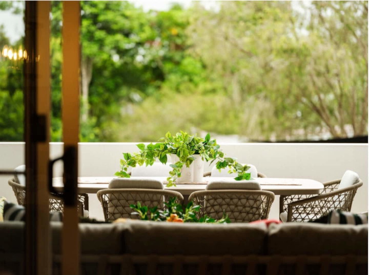 High Street Hideaway In The Hinterland - Maleny