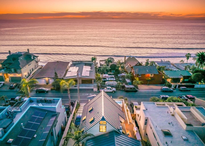 Neptune Hidden Gem Coastal - Encinitas, CA