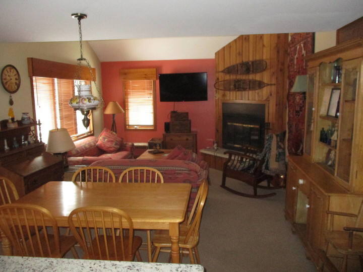 Galena Territories 3 Level Townhome Sleeps Nine - Illinois