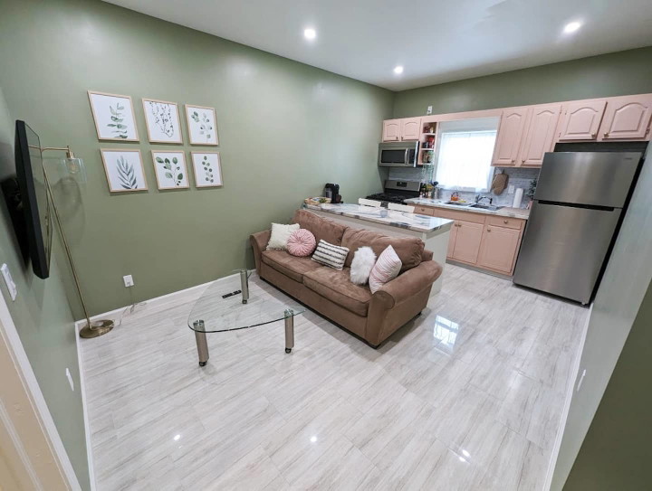 Cozy Downtown Loft | Walk To Shops & Dining - Delaware, OH