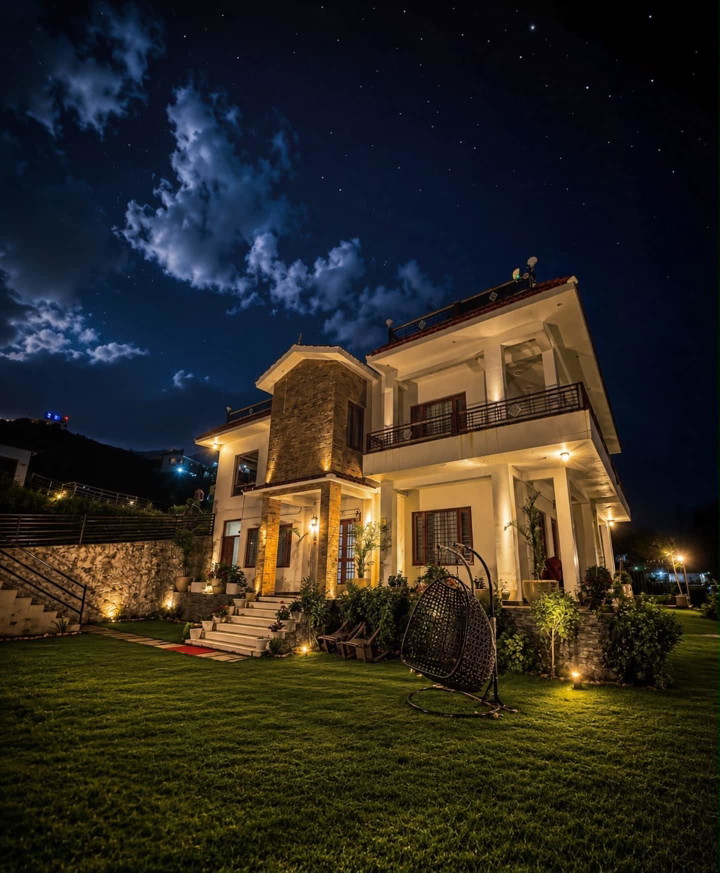 The Kafal Courtyard : Luxury Himalayan Villa - Almora