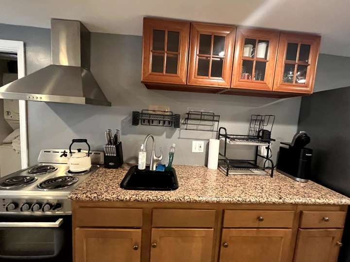 Updated Basement Apartment In Dc - Washington, D.C.
