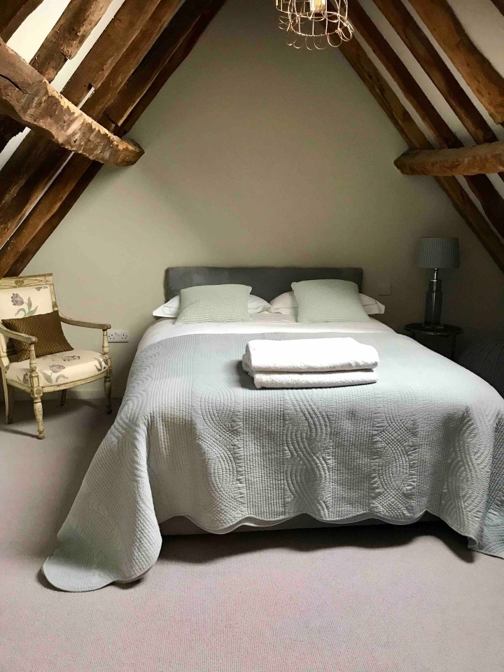 The Hayloft Suite, St Michaels Grange - Bracknell