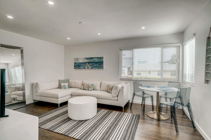 Modern Coronado Coastal Stay | Dog Friendly - Coronado, CA