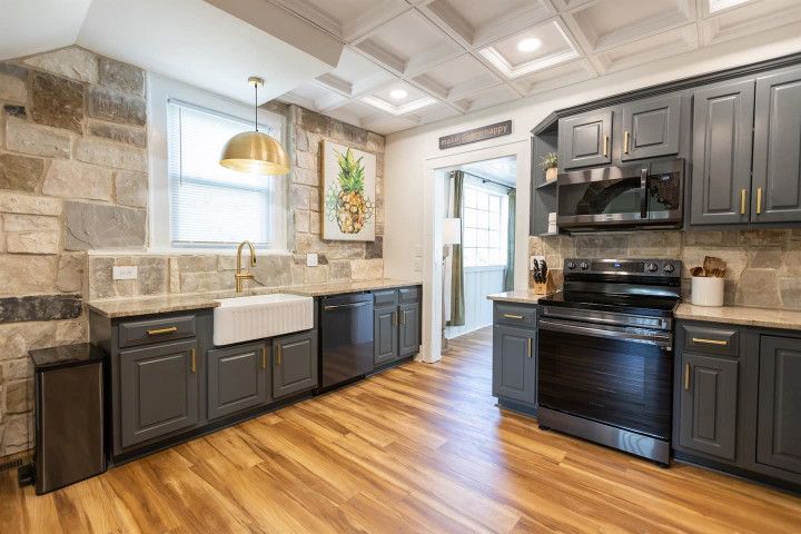 Cozy Caramel 2 Bd/2 Bth Bottom Floor Unit Sleeps 6 - Rock Hill, SC