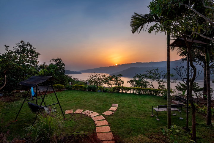 Cosmicstays Countryside Panorama-lakeview Bungalow - Lavasa