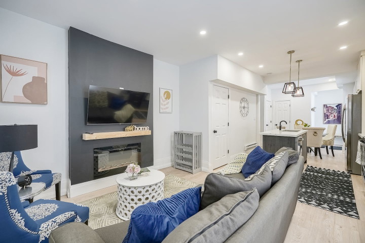 Spa-like Modern Niagara Home - St. Catharines