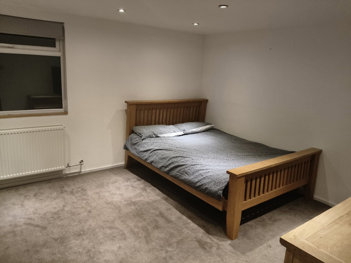 Great Base To Explore London And The Southeast. - Staines-upon-Thames