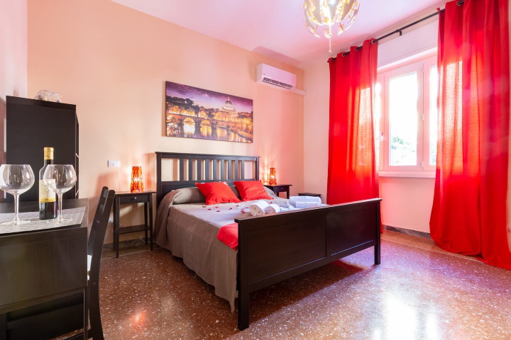 Travellers Home In Gourmet District Near Center! - Rom