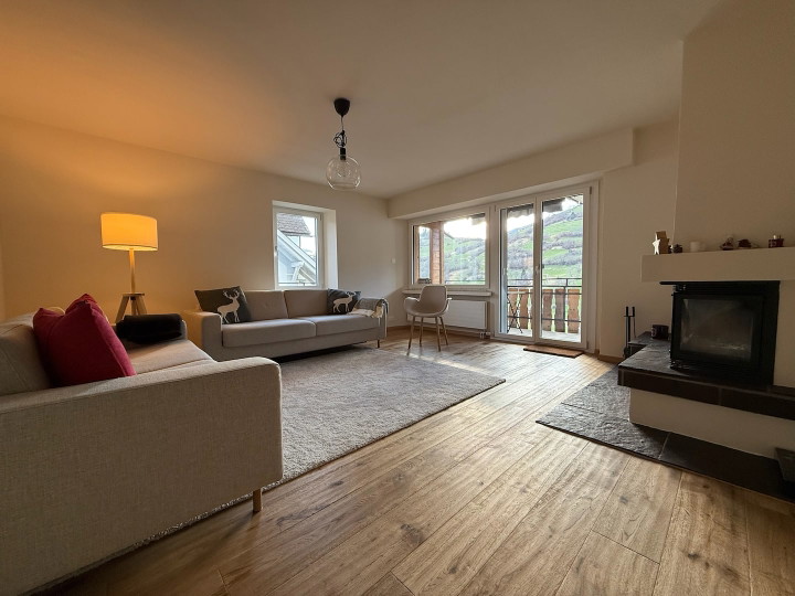 Newly Renovated 2br With Balcony - Laax