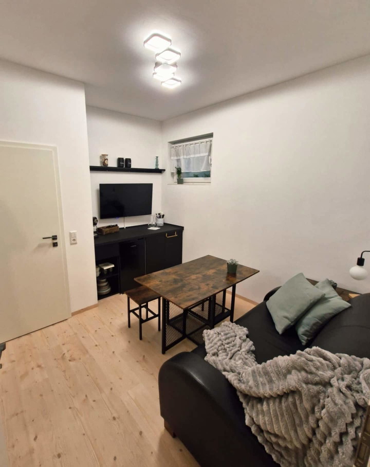 Cute Little Basement Apartment - Herzogenaurach