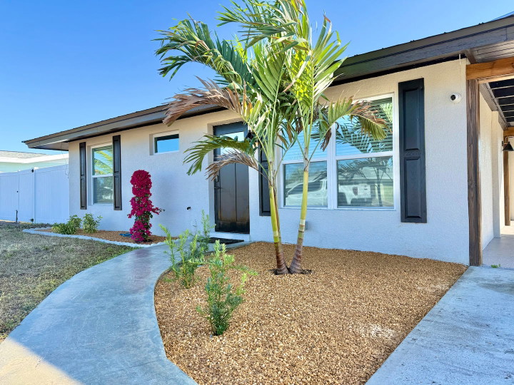 Updated & Cozy Florida Retreat! - Port Charlotte, FL