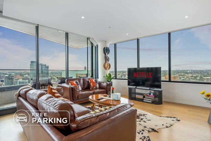 High-floor St Kilda | Free Parking + Ny Fireworks - St Kilda